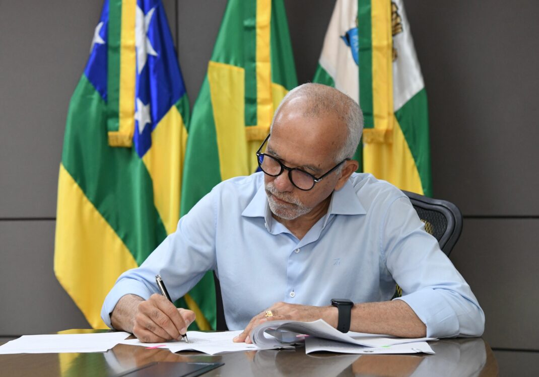 Prefeito Edvaldo Sanciona Leis Que Garantem Melhoria Ao Transporte
